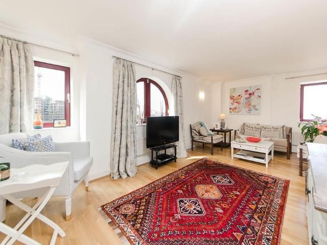 Sailmakers Court, William Morris Way, Fulham SW6, 2 bed flat to rent, £3,250 pcm | PrimeLocation