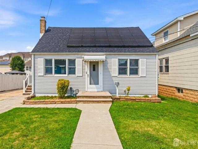 Saint Ann St, Carteret, Home For Sale