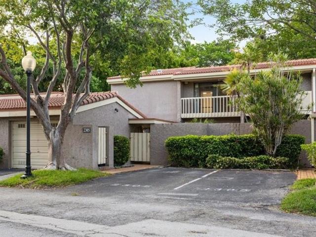 Saint Andrews Rd Unit,hollywood, Condo For Sale