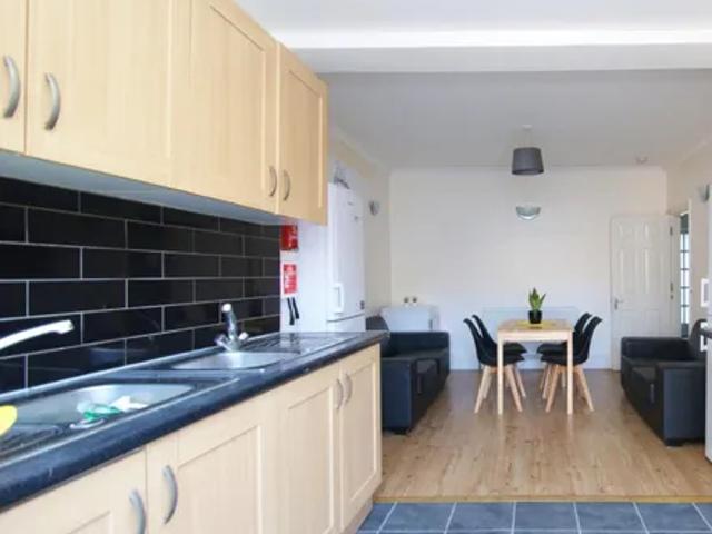 Saint Andrews Road, London, W3 7NE, United Kingdom | Room for rent #154592368 | Rentberry