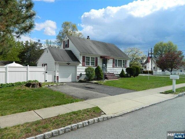 Saint Charles Ave, Caldwell, Home For Sale