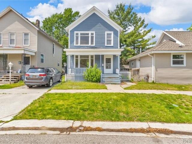 Saint Clair St, Port Huron, Home For Sale