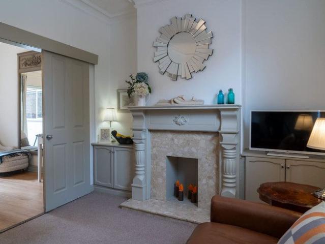 Saint Denys Road