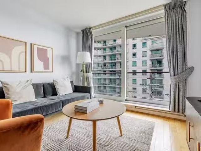 Saint George Wharf, Vauxhall 2 Bedroom 2 Bath