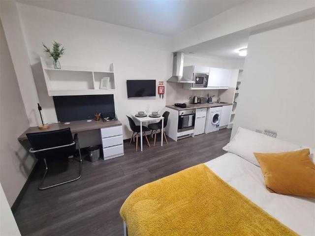 Saint James Street, Newcastle NE1 Studio to rent £1,157 pcm £267 pw