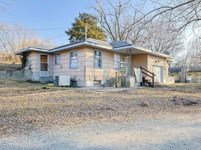 Saint Joseph MO 64504 89681295