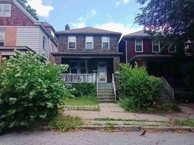 Saint Lawrence Ave