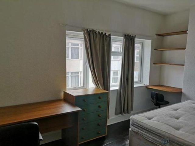 Saint Martin's Place, Brighton, Brighton And Hove BN2, 4 bed shared accommodation to rent, £598 pppm | PrimeLocation