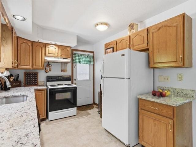 Saint Nicholas Ave, Worcester, Home For Sale
