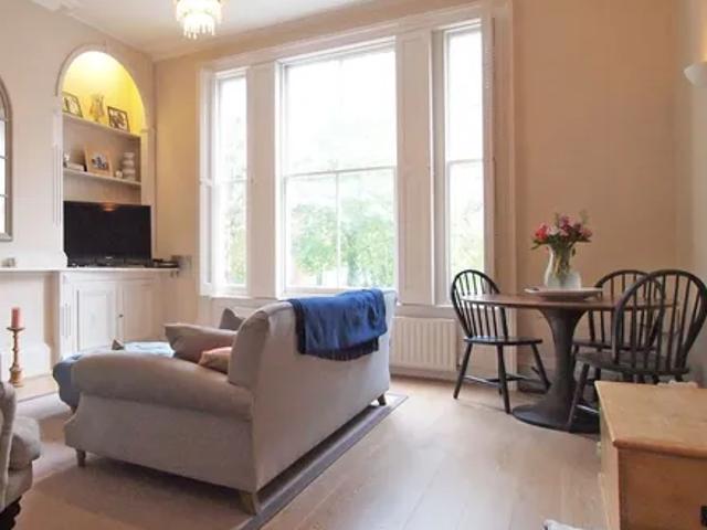 Sajna, 12 Ridgway, London, SW19 4TA, United Kingdom | 2 bed house for rent #167615931 | Rentberry