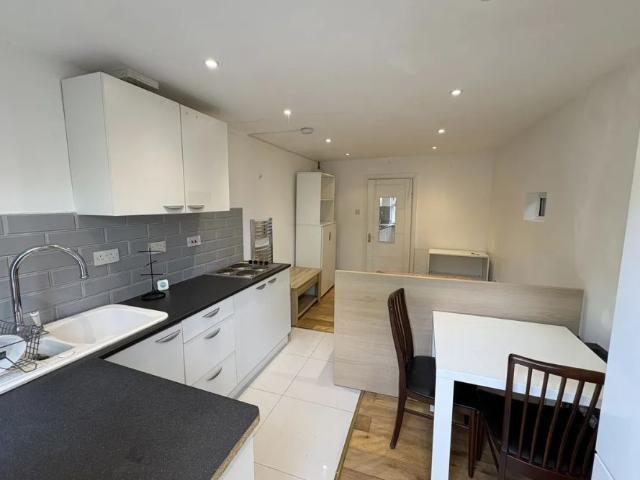 Sakins Croft