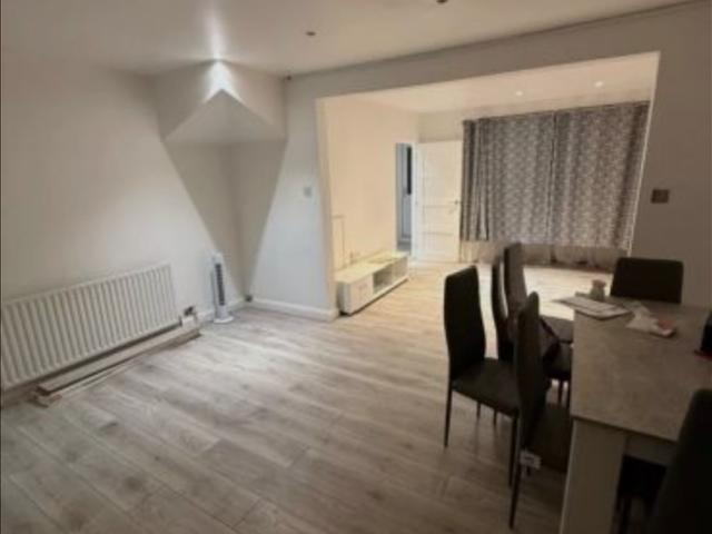 Salt Hill Way, Slough SL1, 3 bed terraced house to rent, £2,400 pcm | PrimeLocation