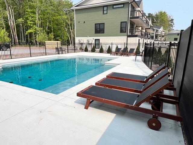Salt Point Dr Unit,old Orchard Beach, Home For Sale