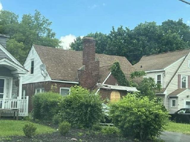 Salt Springs Rd