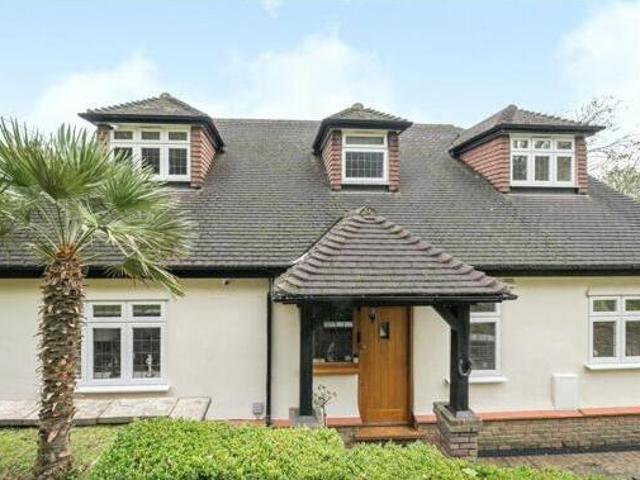 Saltbox Hill, Biggin Hill, 3 Bedroom Bungalow