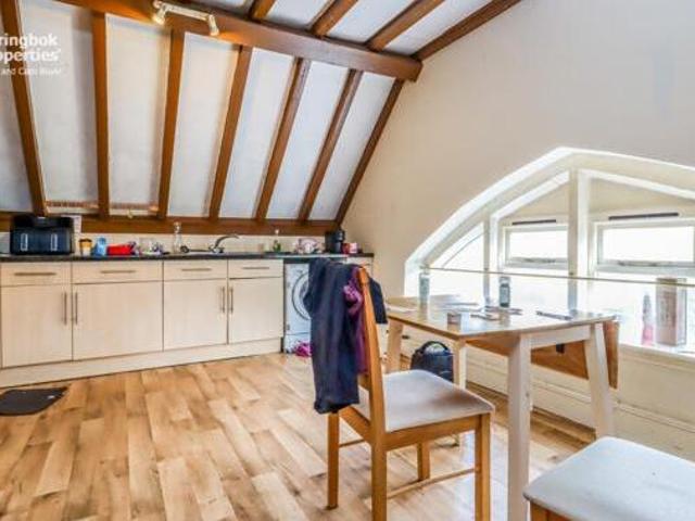 Salters Lane, Old School House, Longden Coleham, 3 Bedroom Apartment