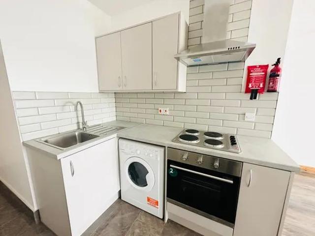 Salters Lane, Tamworth, B79, Property for rent