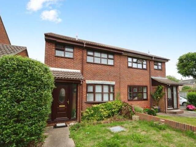 Saltmarsh Lane, Hayling Island, 3 Bedroom Semi detached