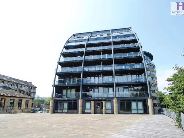 Salts Mill Road, Shipley BD17, 2 bed flat to rent, £850 pcm | PrimeLocation