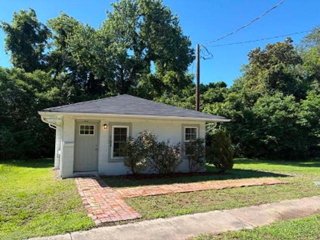 Saluda St