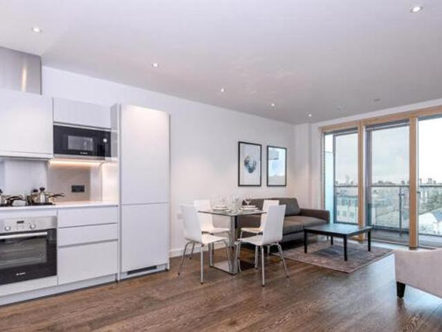 Salusbury Road, Queen’s Park, 1 Bedroom Flat