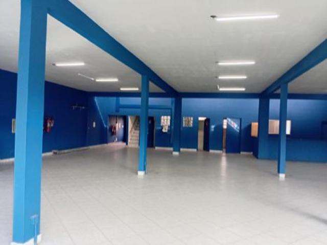 Salão Comercial para alugar no Vila Nossa Senhora das Vitorias Maua 3 Dorms