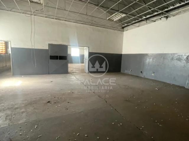 Salas Coml. para alugar no Centro Piracicaba 2 Dorms