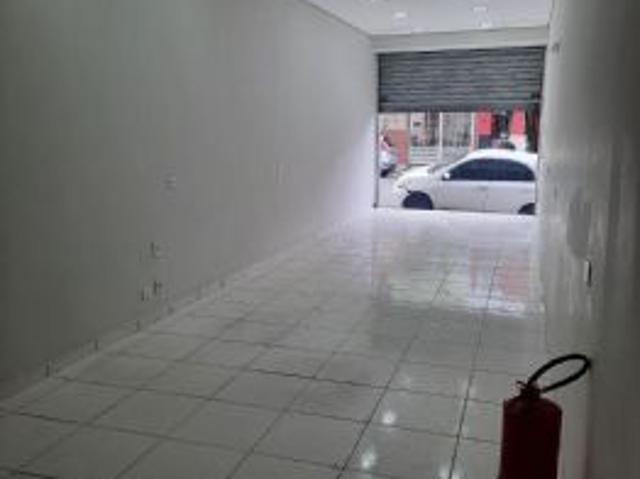 Salão Coml para alugar no Jardim Anchieta Maua 3 Dorms