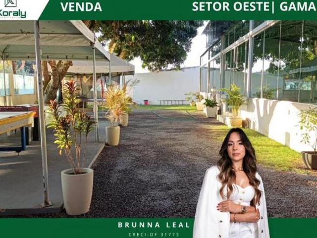 Salão de festas com aproximadamente 1.000 m² oferecendo excelente estrutura para realizar eventos