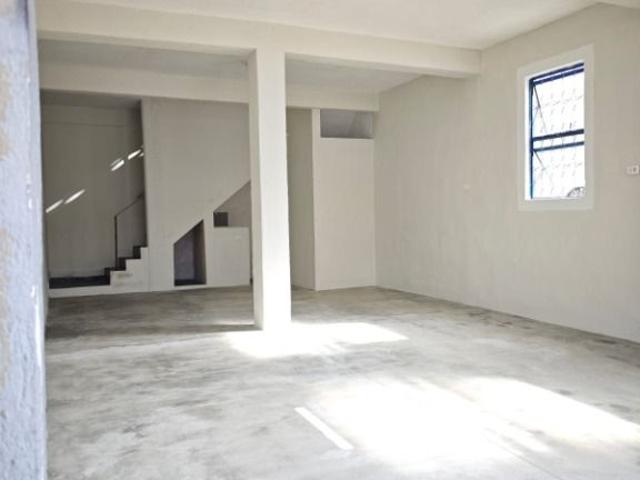 Salão em Calmon Viana, Poá/SP de 110m² para locação R$ 2.300,00/mes