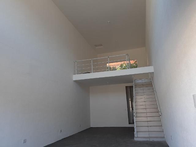 Salão em, / de 115m² para locação R$ 3.380,00/mes