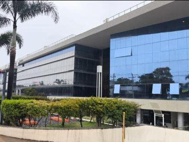Sala no Sia. Praça Capital