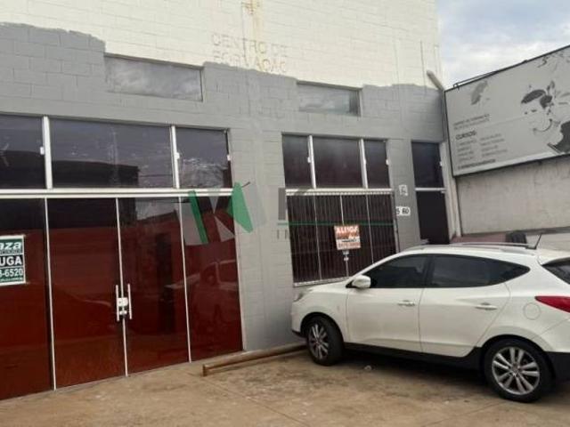 Sala ou Salão Comercial para alugar em Bauru/SP Centro