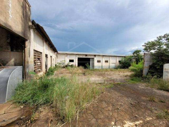 Sala ou Salão Comercial para alugar em Jaú/SP Vila Nova