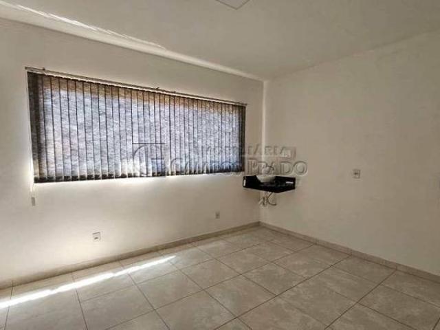 Sala ou Salão Comercial para alugar em Jaú/SP Vila Alves de Almeida