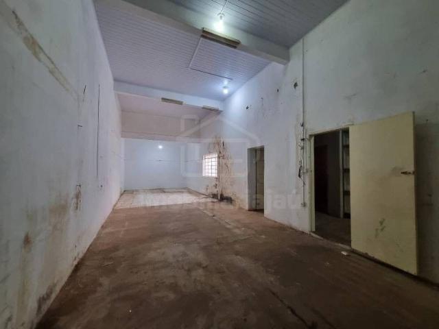Sala ou Salão Comercial para alugar em Jaú/SP Centro