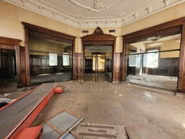 Sala ou Salão Comercial para alugar em Jaú/SP Centro