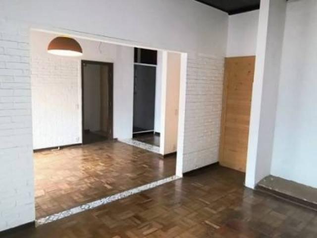 Sala ou Salão Comercial para alugar em Jaú/SP Centro