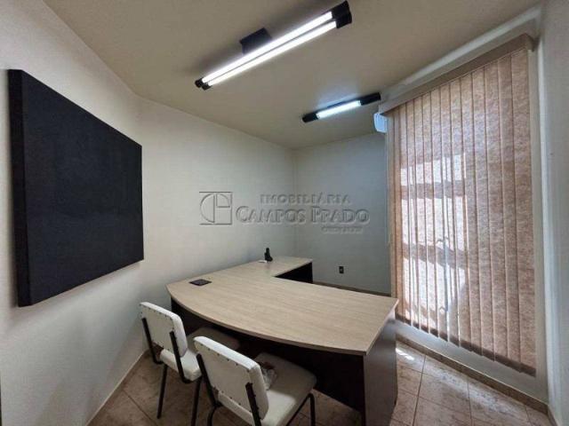 Sala ou Salão Comercial para alugar em Jaú/SP Centro