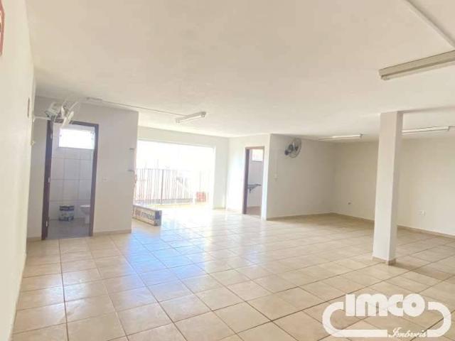 Sala ou Salão Comercial para alugar em Jaú/SP Centro