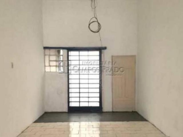 Sala ou Salão Comercial para alugar em Jaú/SP Centro