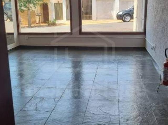 Sala ou Salão Comercial para alugar em Jaú/SP Centro