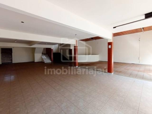 Sala ou Salão Comercial para alugar em Jaú/SP Centro