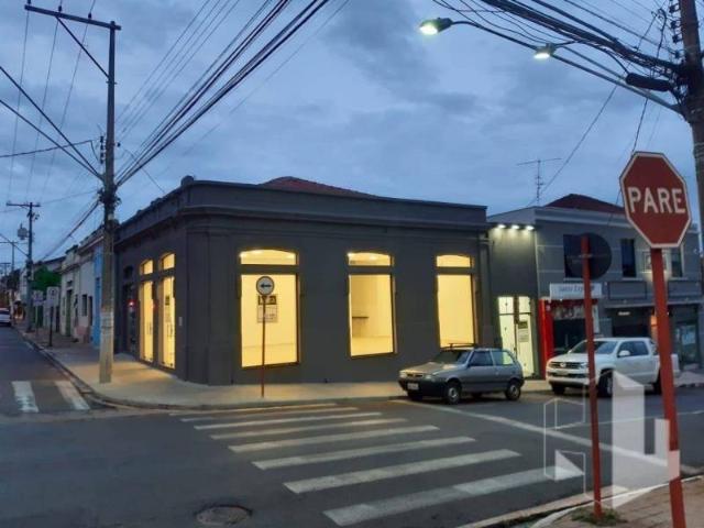 Sala ou Salão Comercial para alugar em Jaú/SP Centro