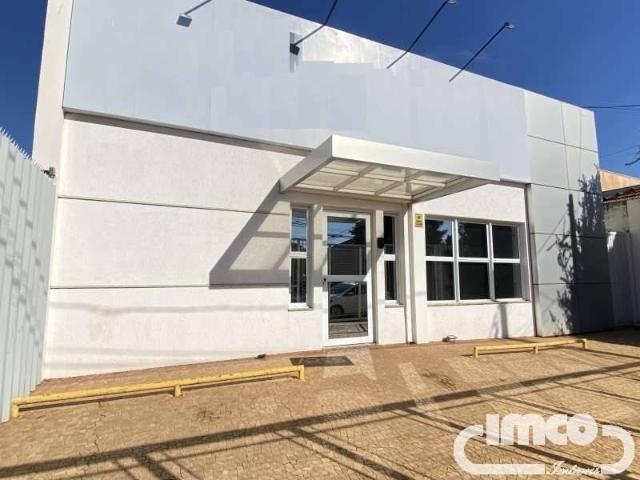 Sala ou Salão Comercial para alugar em Jaú/SP Centro