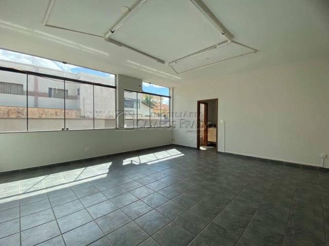 Sala ou Salão Comercial para alugar em Jaú/SP Centro