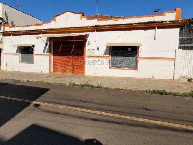 Sala ou Salão Comercial para alugar em Jaú/SP Centro