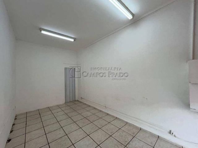 Sala ou Salão Comercial para alugar em Jaú/SP Centro
