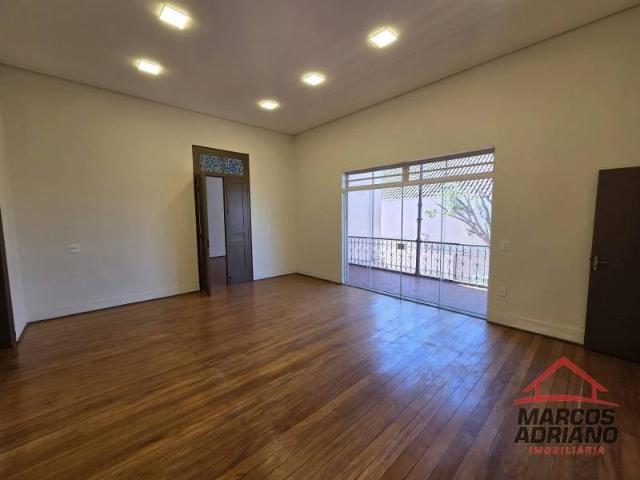 Sala ou Salão Comercial para alugar em Jaú/SP Centro
