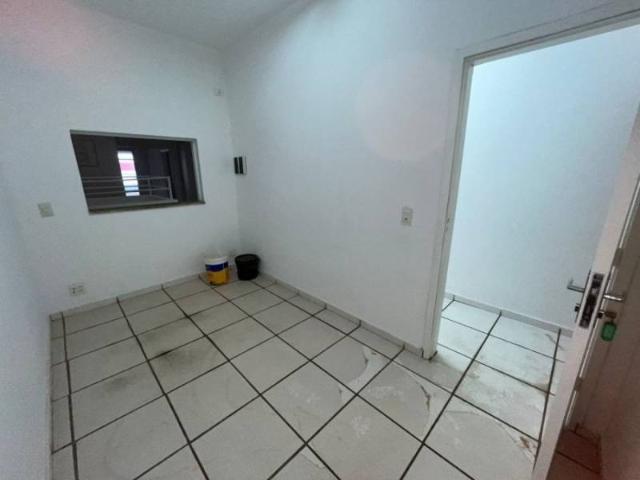 Sala ou Salão Comercial para alugar em Jaú/SP Centro
